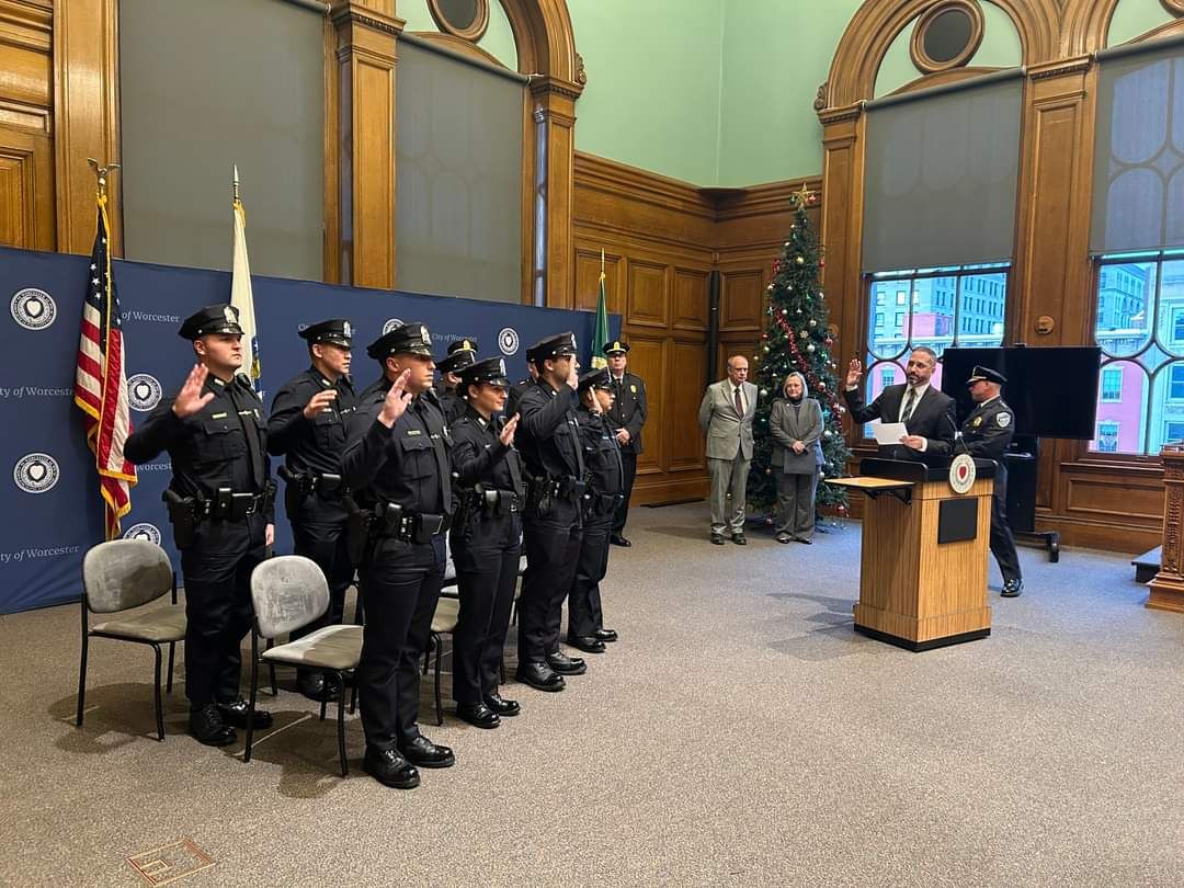 Worcester Police Welcomes 8 New Officers and 30 New Police Recruits ...